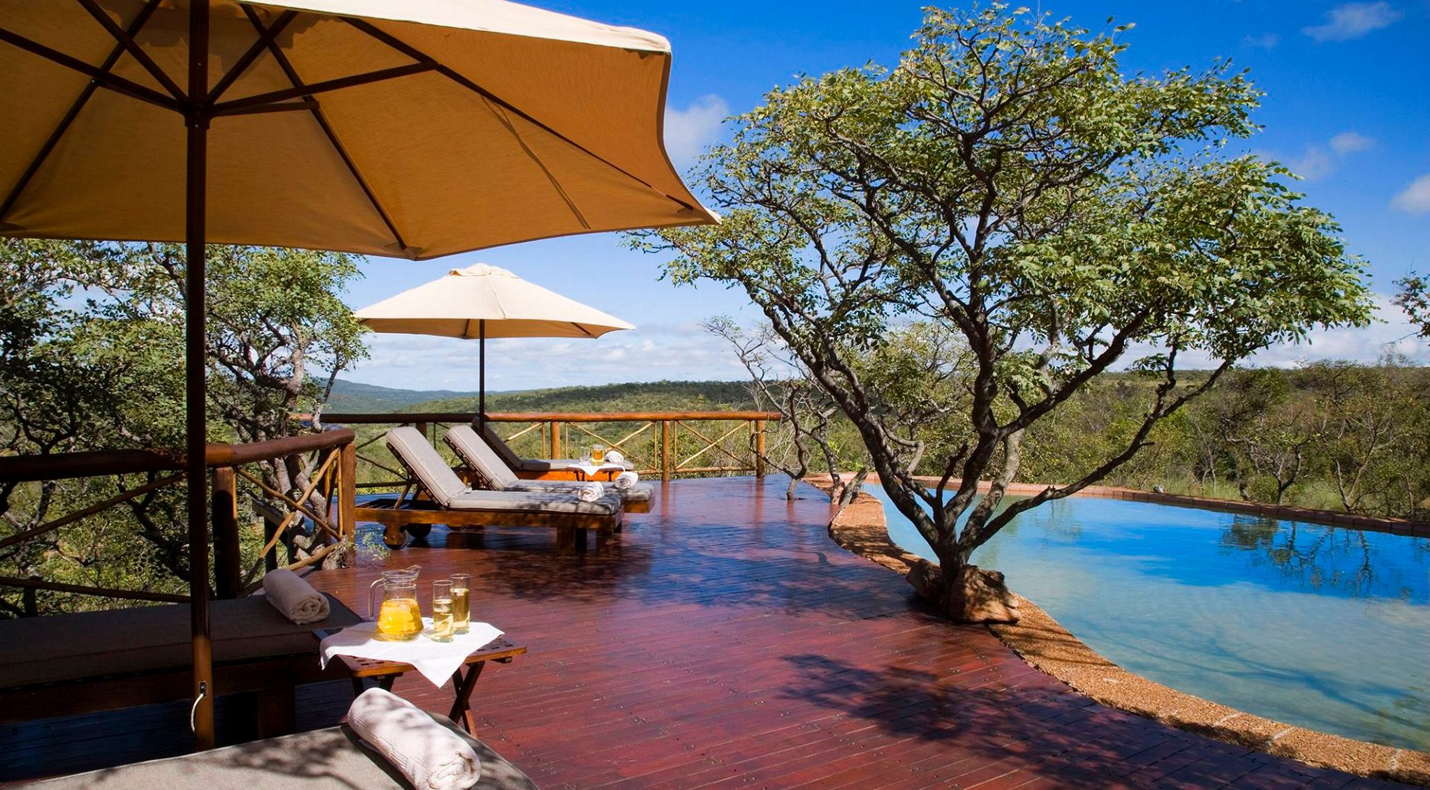 Nungubane Game Lodge - Siyeza Safaris